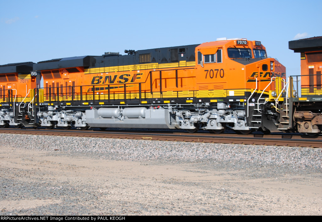 BNSF 7070 with the rear end of BNSF 7071.
